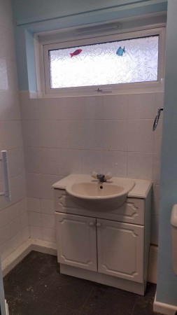 The Great Bathroom Refurb - DONE! - theDIBB